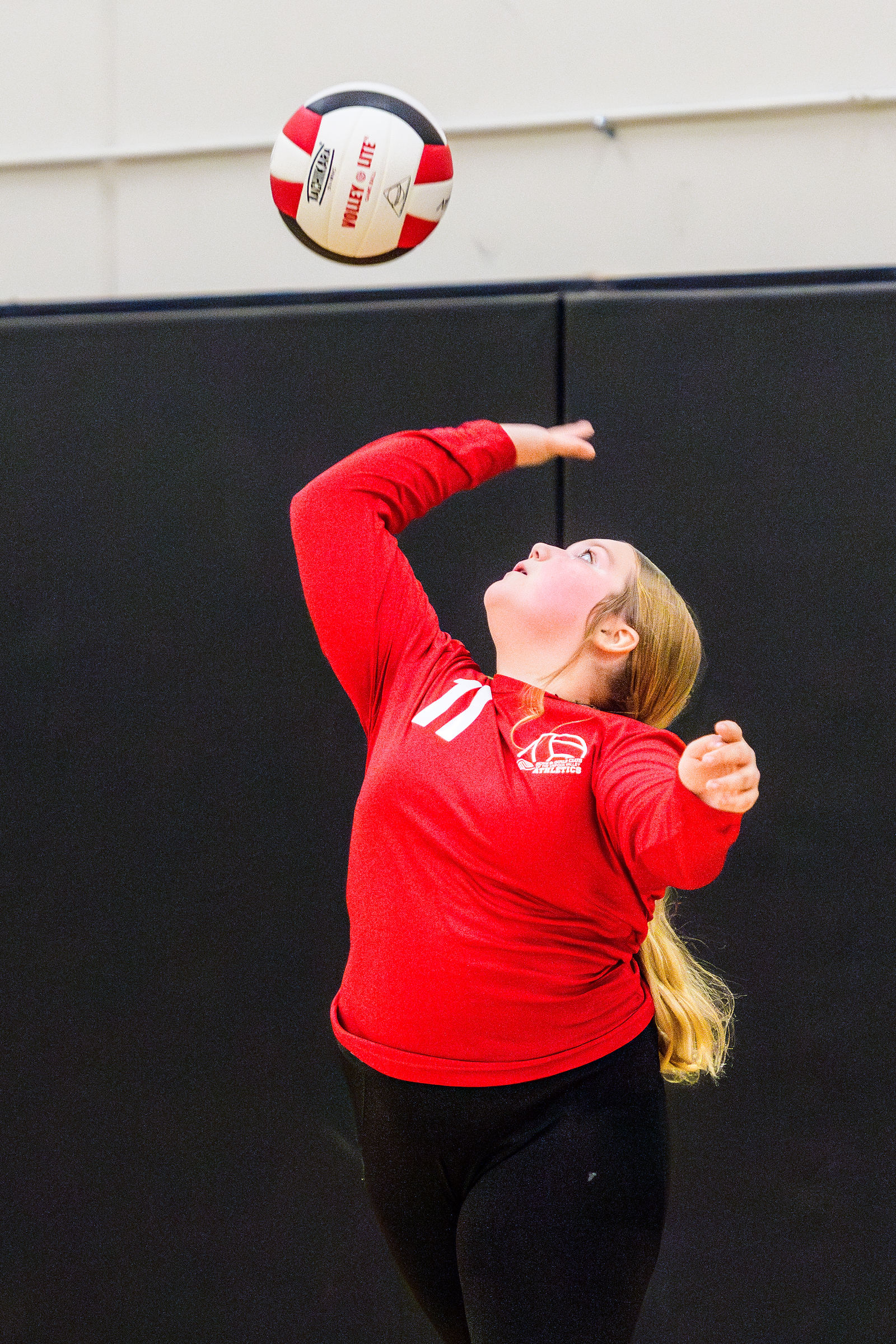Doug Rec 6th Volleyball Maple Corner vs Glide by Velocity in Focus