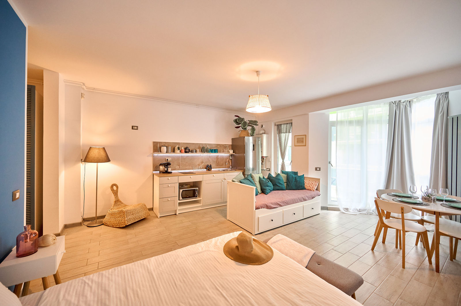 Alezzi K Ap 43 by Dual Photo