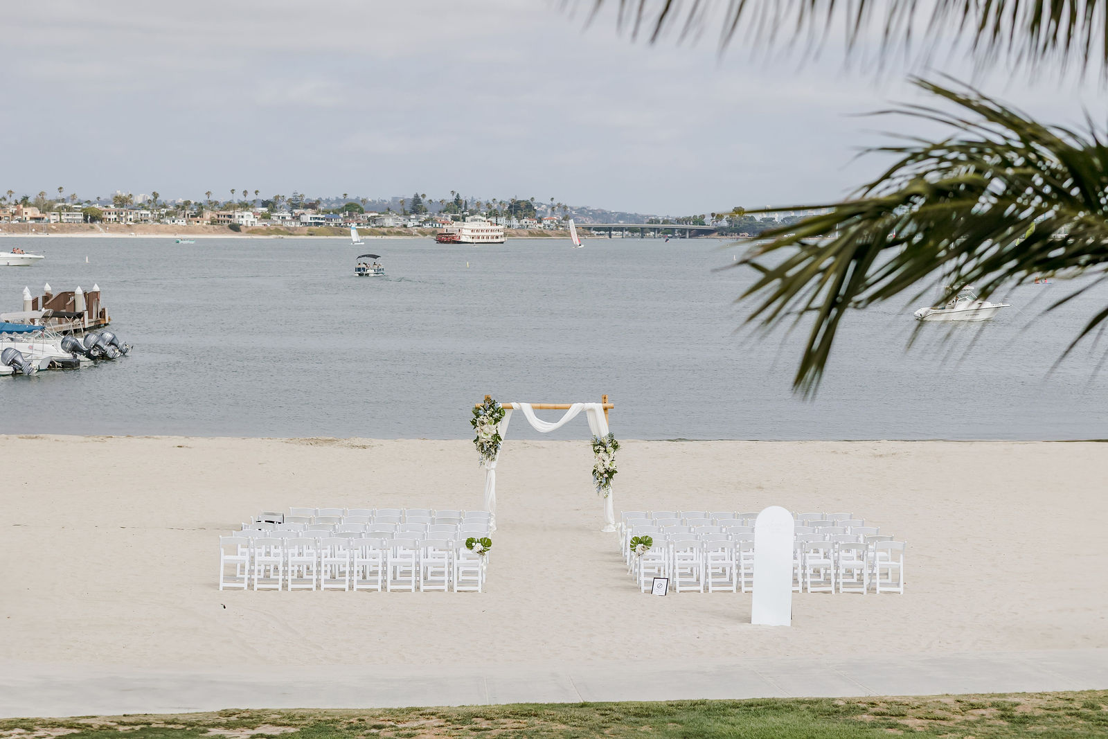Bailey & Joey - Wedding @The Catamaran Resort by Willmus Weddings