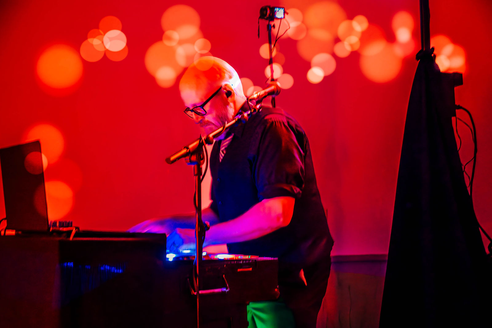 DJ Rob by GamerGurl Photography LLC