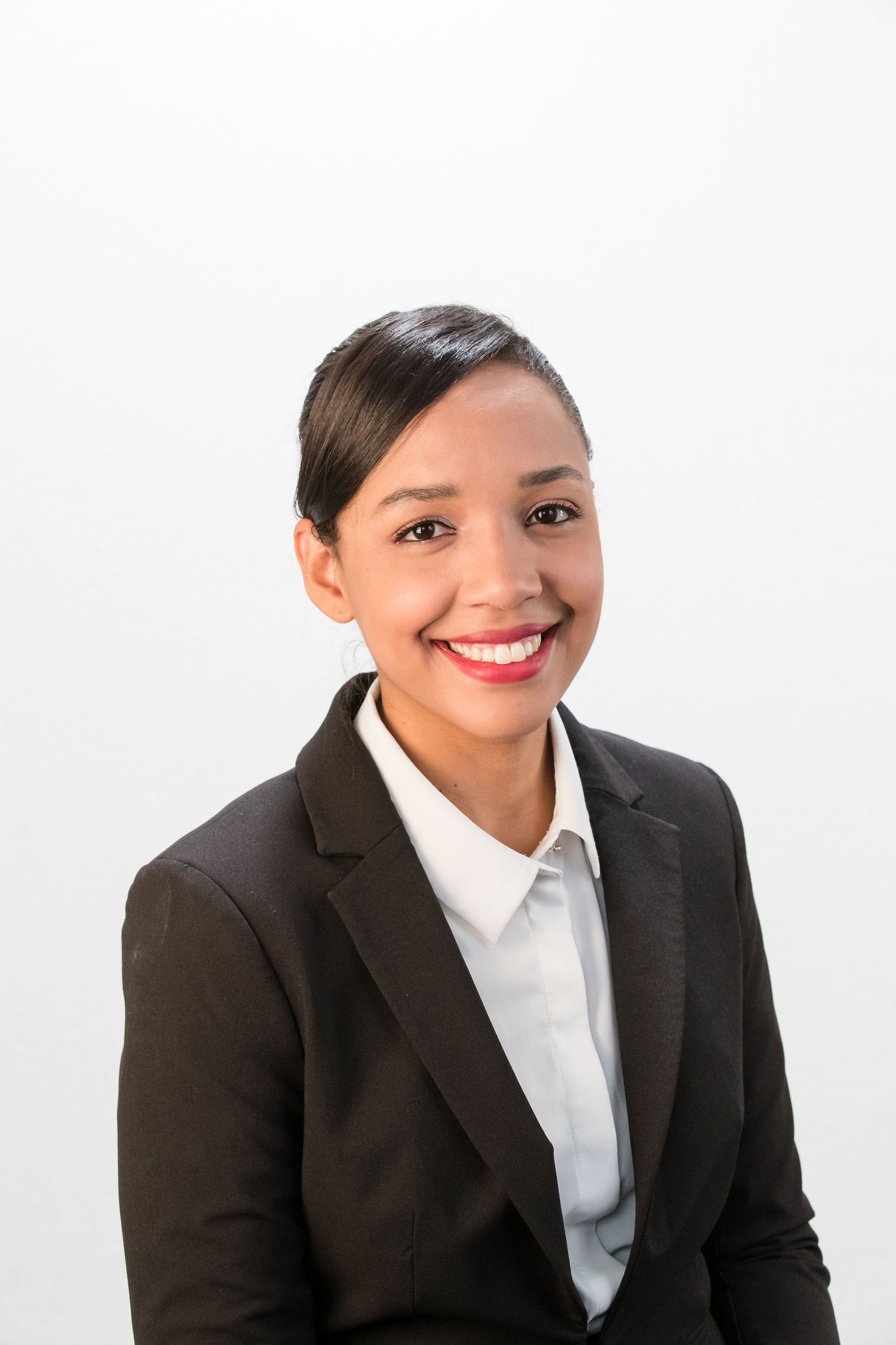 Mayara Pereira Cabin Crew by Kimberly Felten Photography