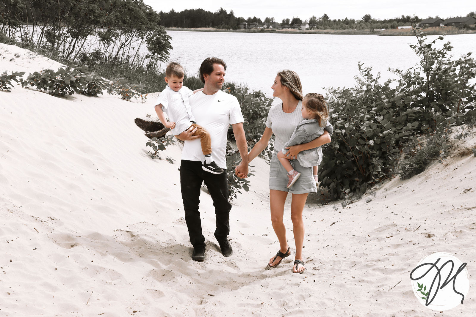 HUNEAULT by Marilee Photographie