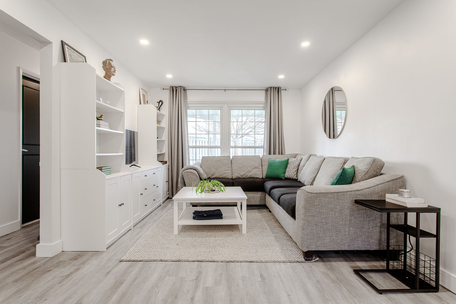 7-2258 Upper Middle Road by Snapscene Photography