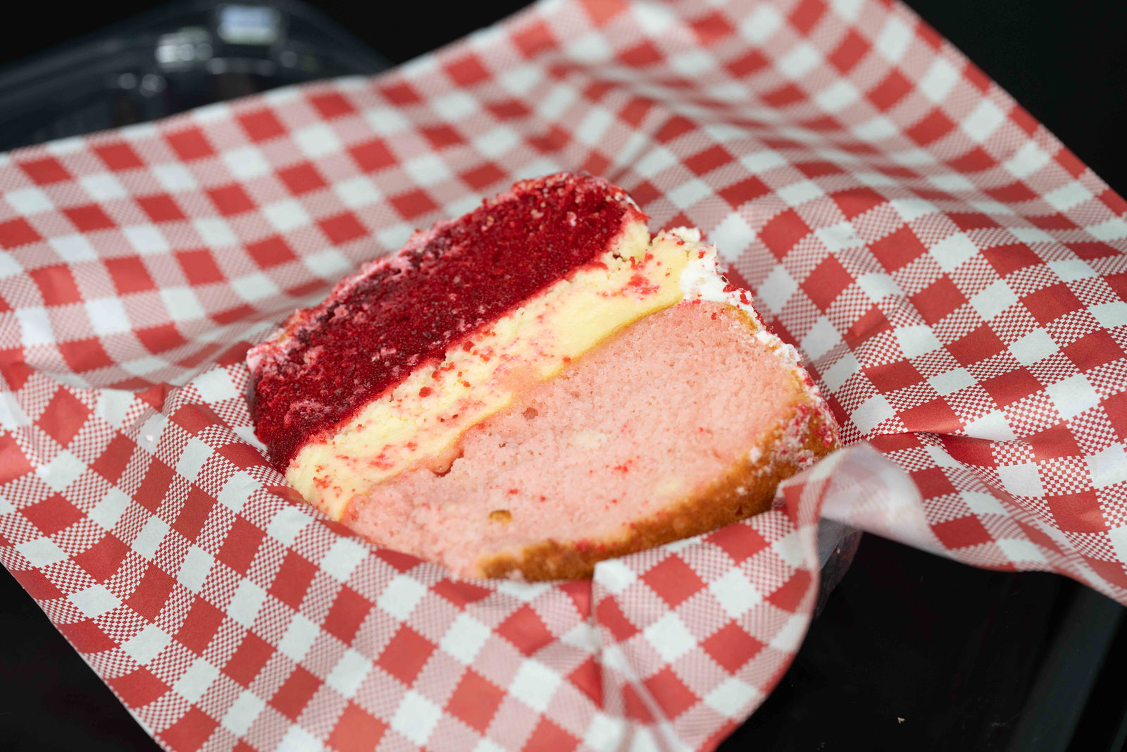 BUFFALO EATZ by Strauss Studios