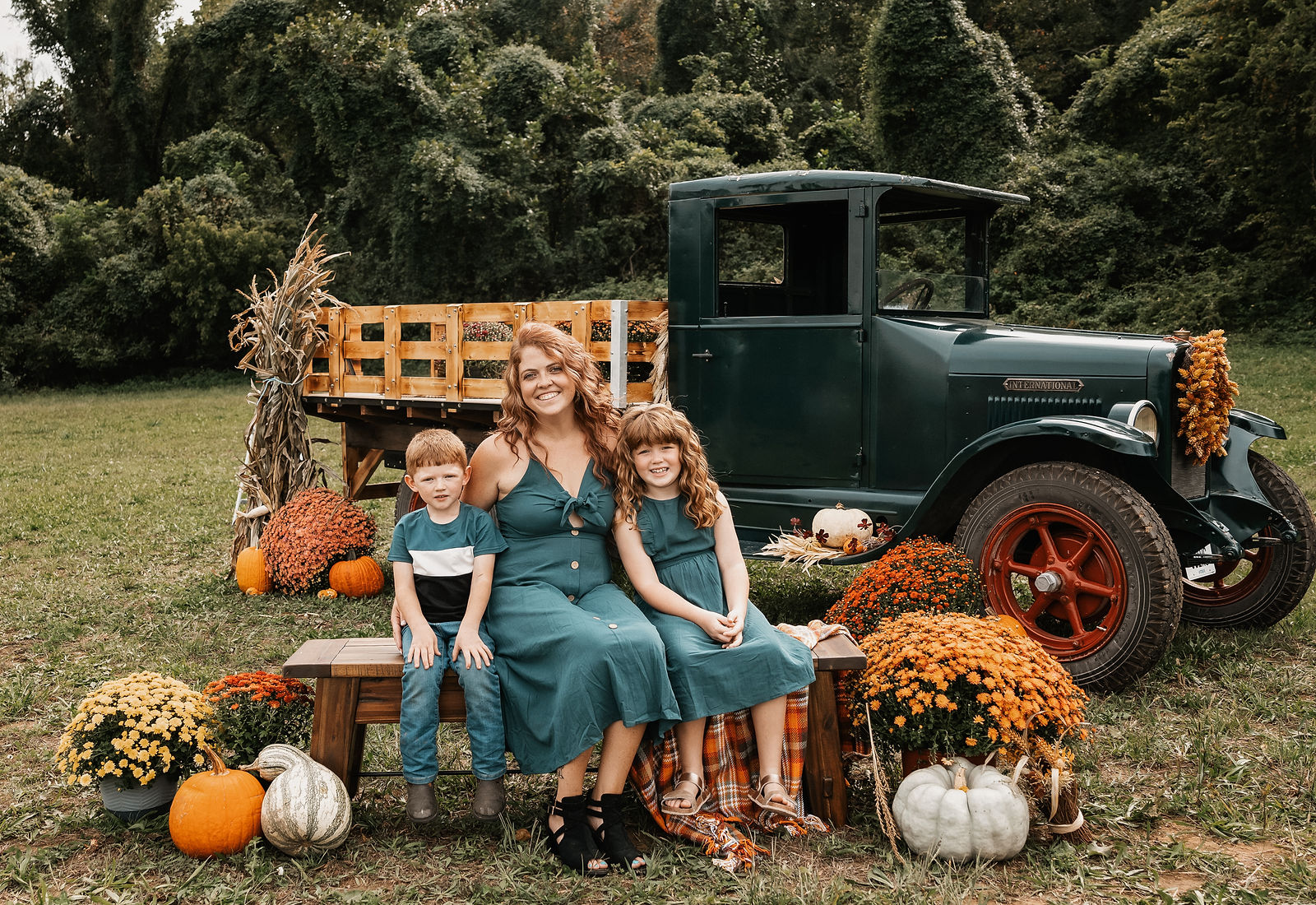 Robinson Fall Mini-2023 by Kristy Hughes Photography