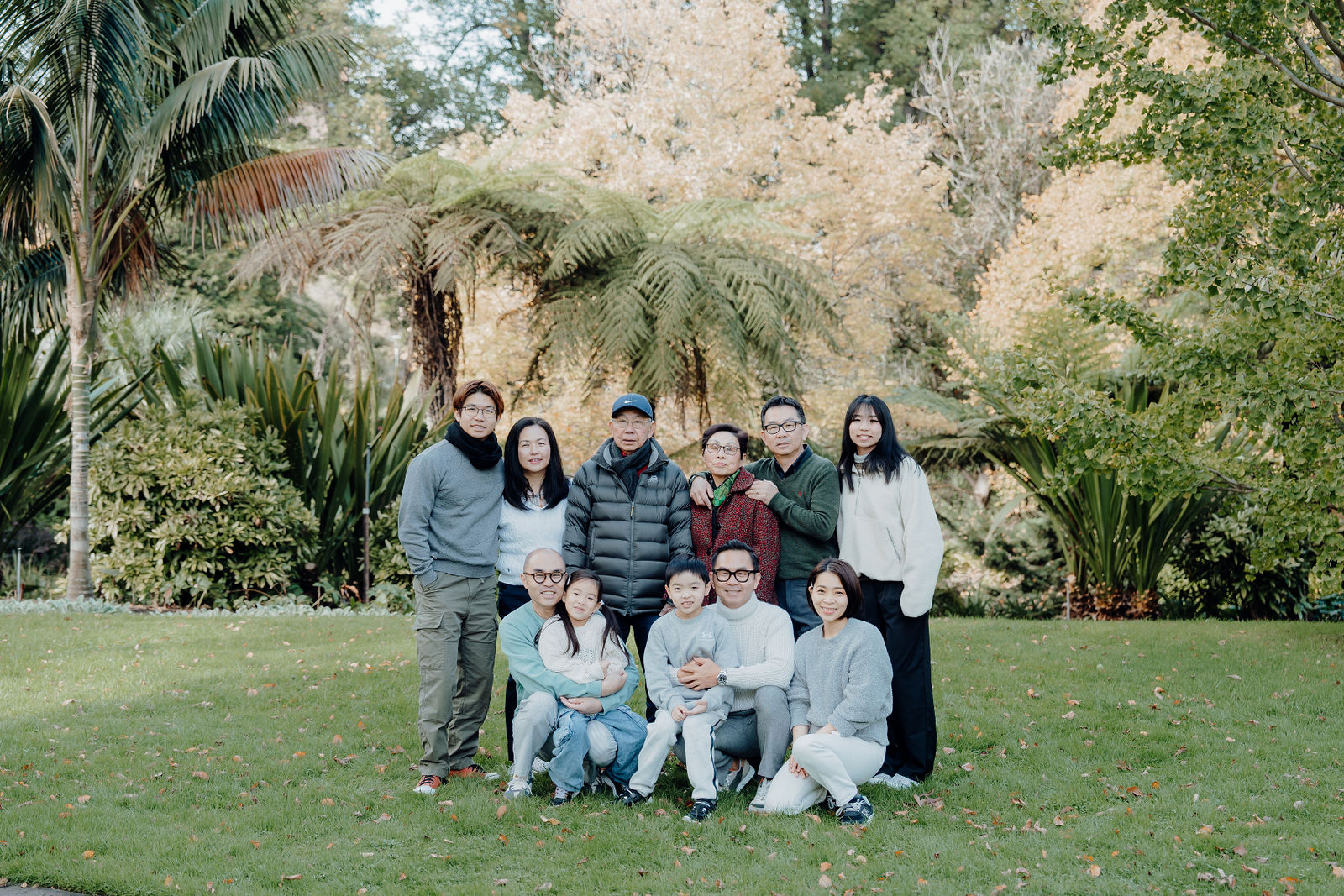 Khanh's Family by Alex Chung Photography