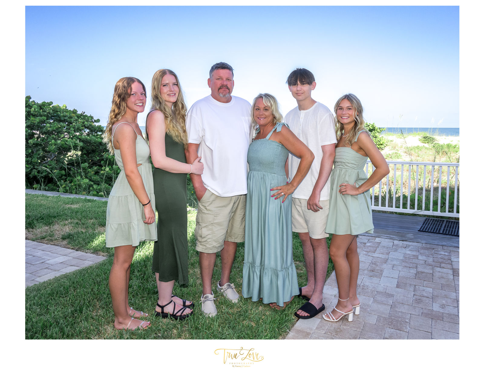 Jennifer Schmidt Family Session by True Love Weddings and Photography, LLC