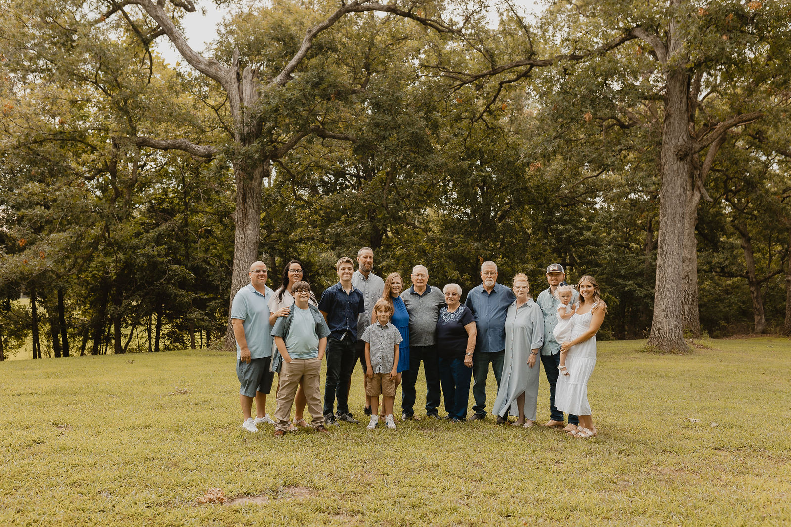 The Harlan Extended Family by Kinsley Block Photography