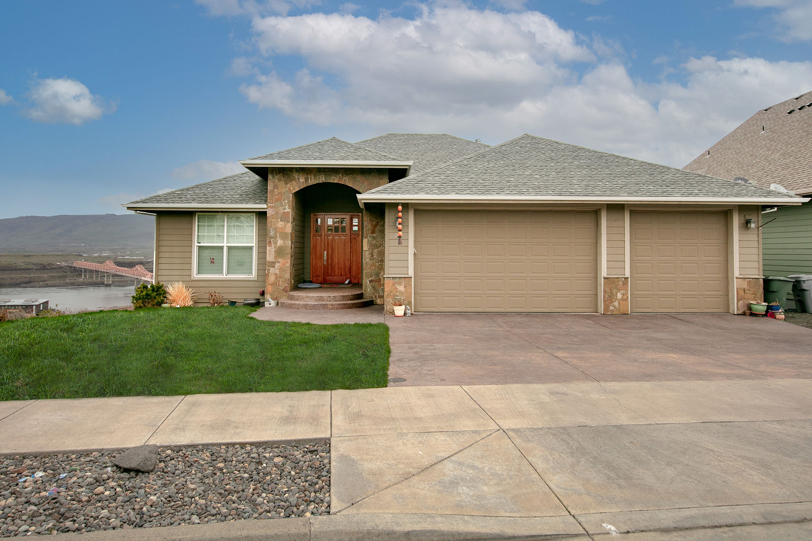 397 Summit Ridge Dr by Lasting Light Photography