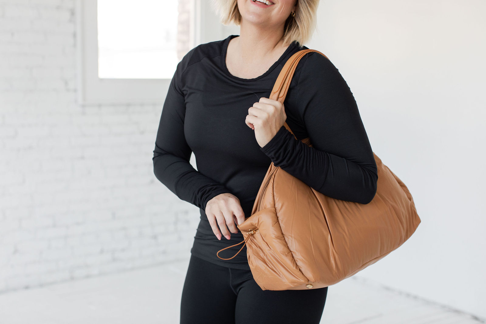 CANYONLANDS CARRYALL by Savvi