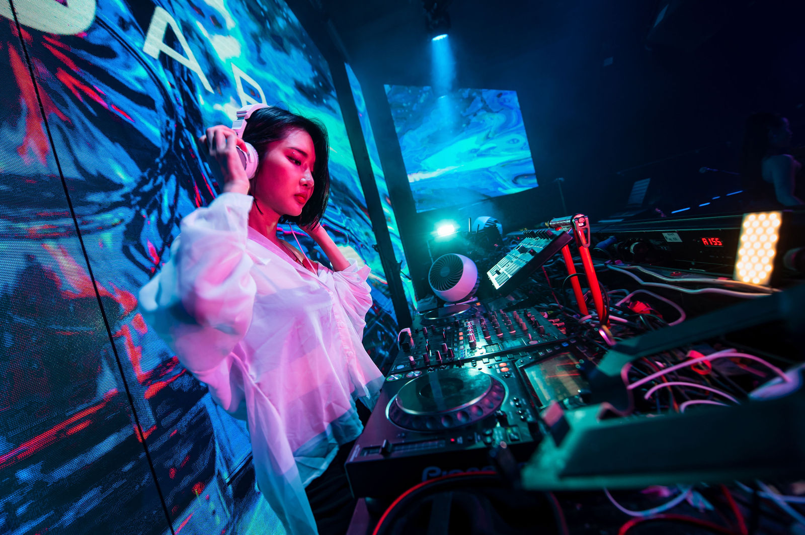 🎉 Club Lunar, DJ Bxxch by ⚡️StellarPhoto.sg