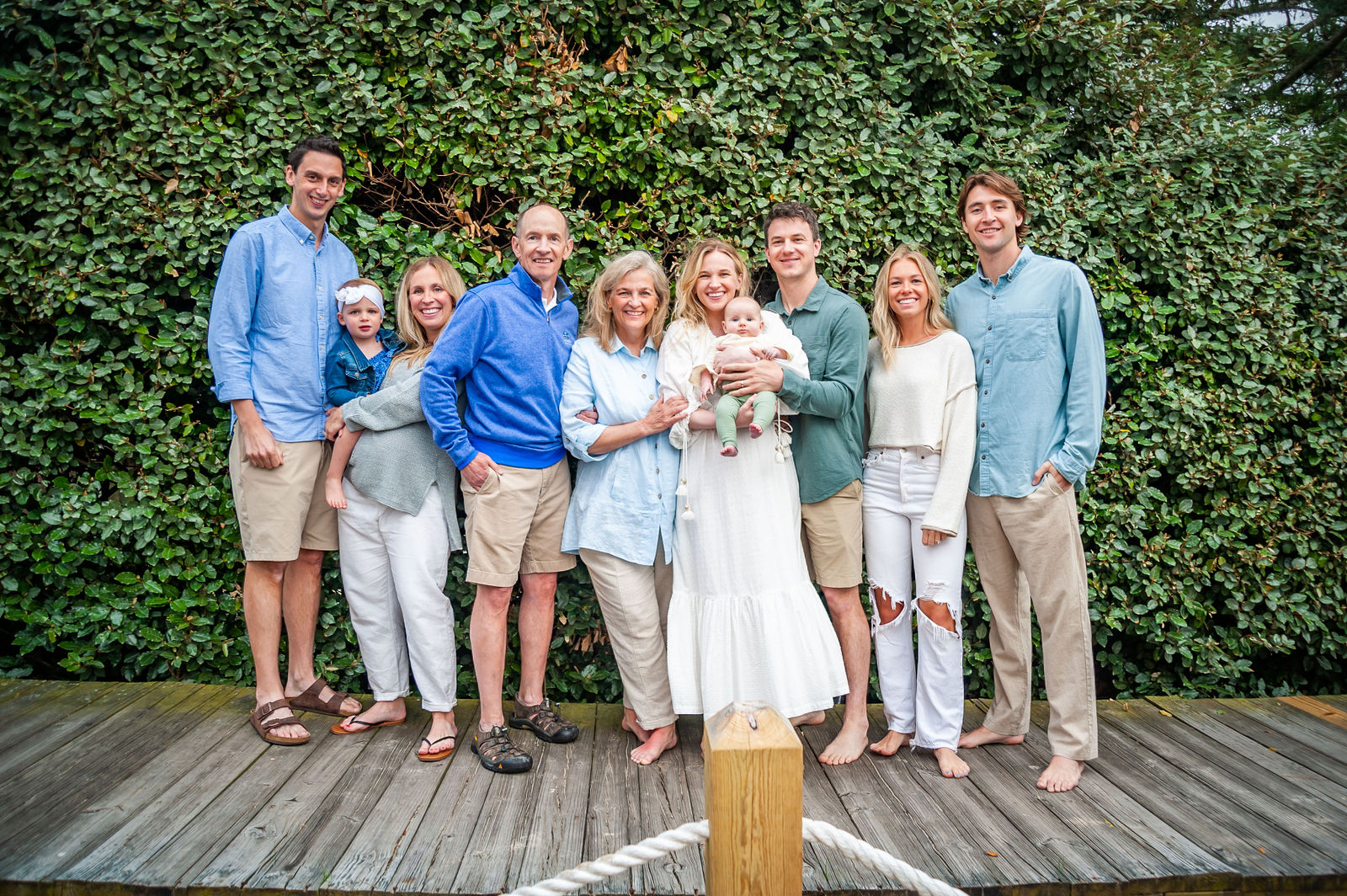 Holbert Family 2023 by Photography on The Banks | POBX