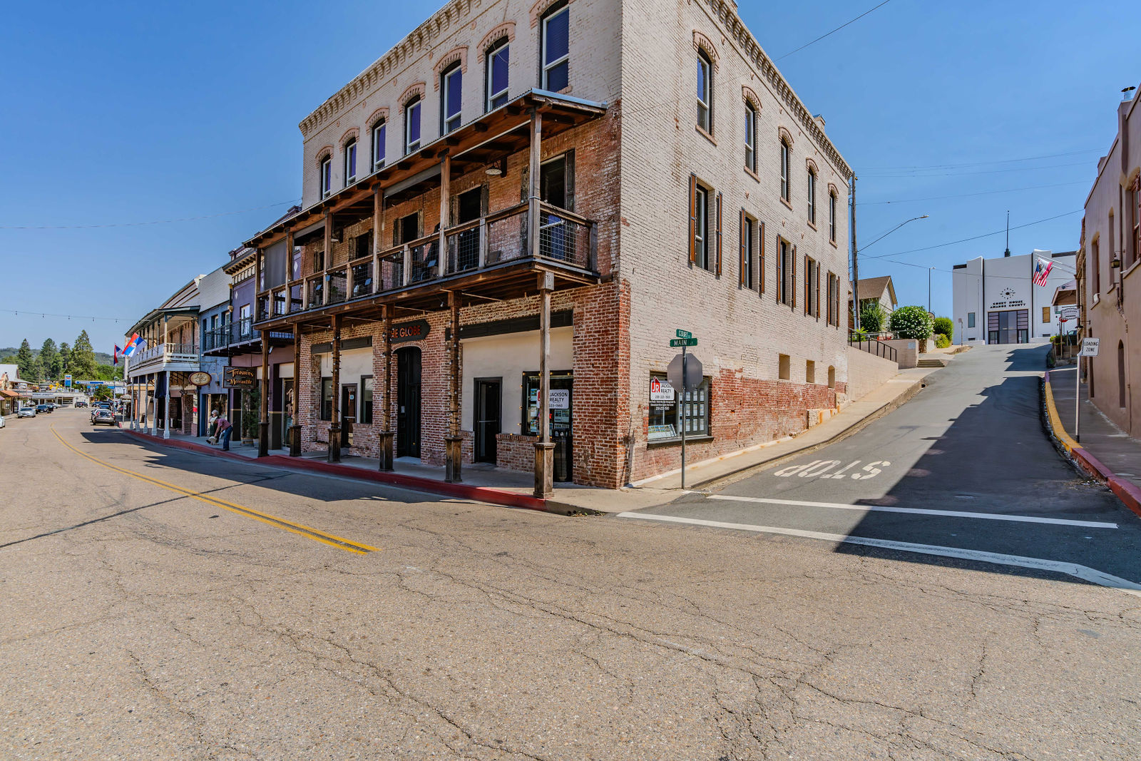 114 Main St Jackson, CA by Amador Photo