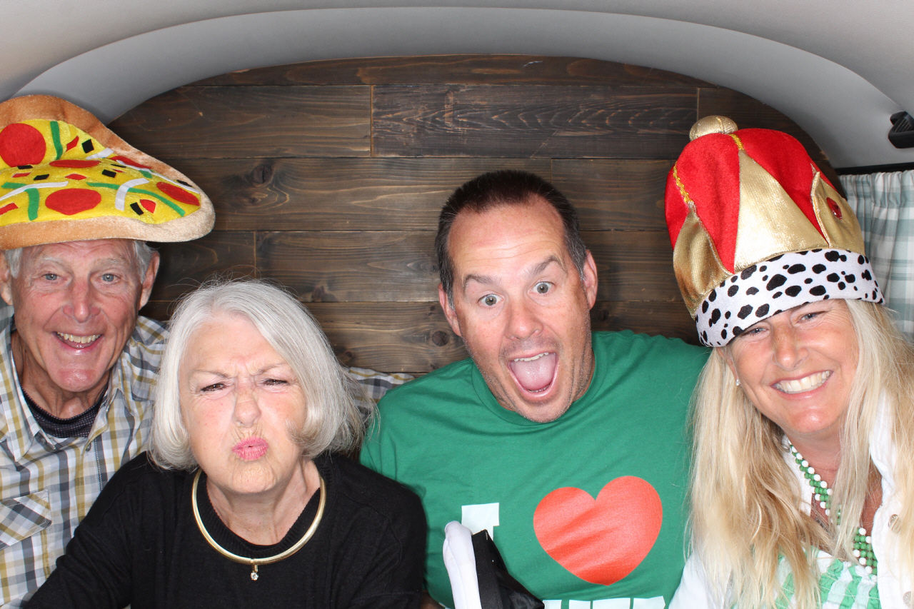 Meadows Club by Photos by The ShutterBus Vintage VW Photo Booth