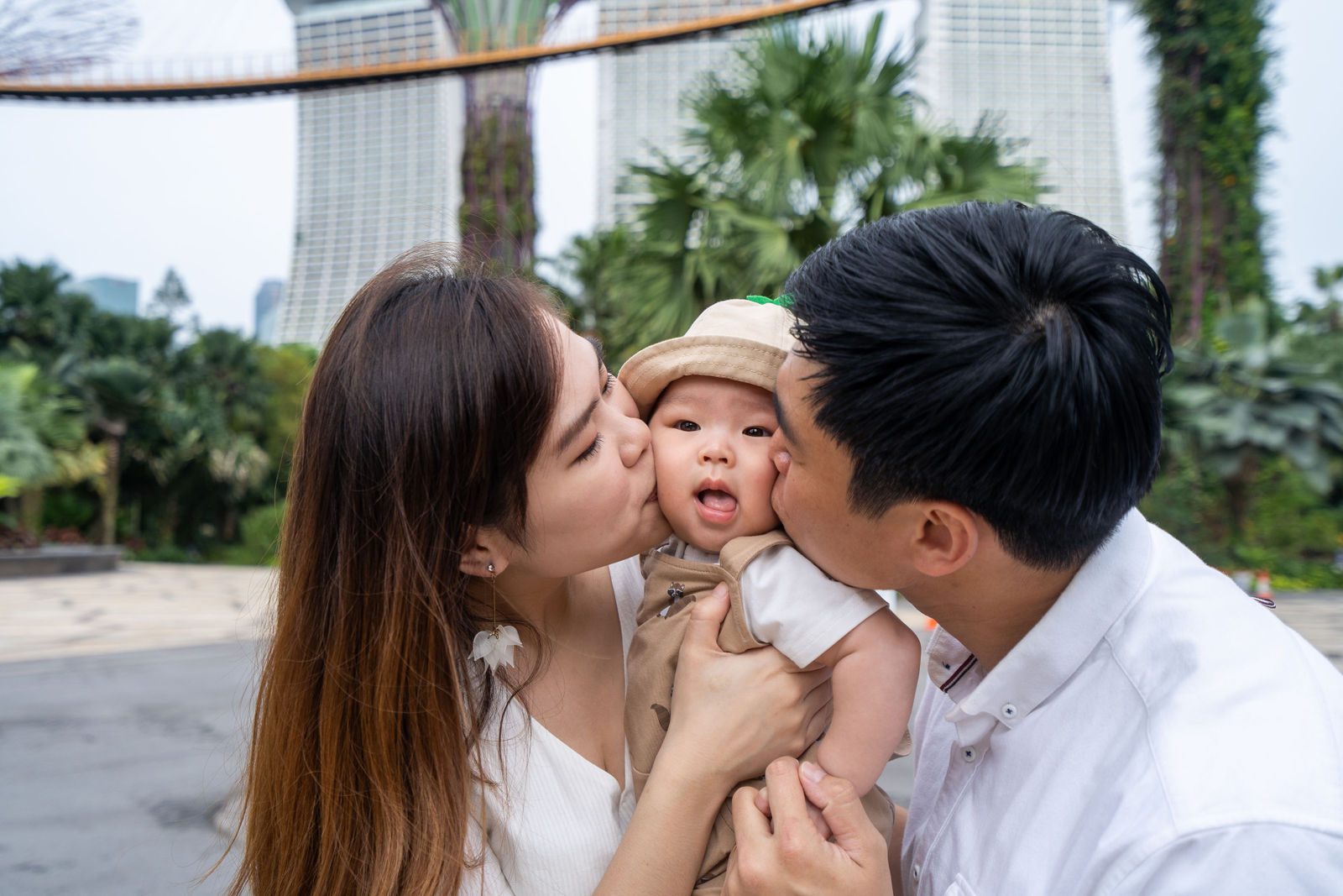 Koen & Family by Mellow Pictures