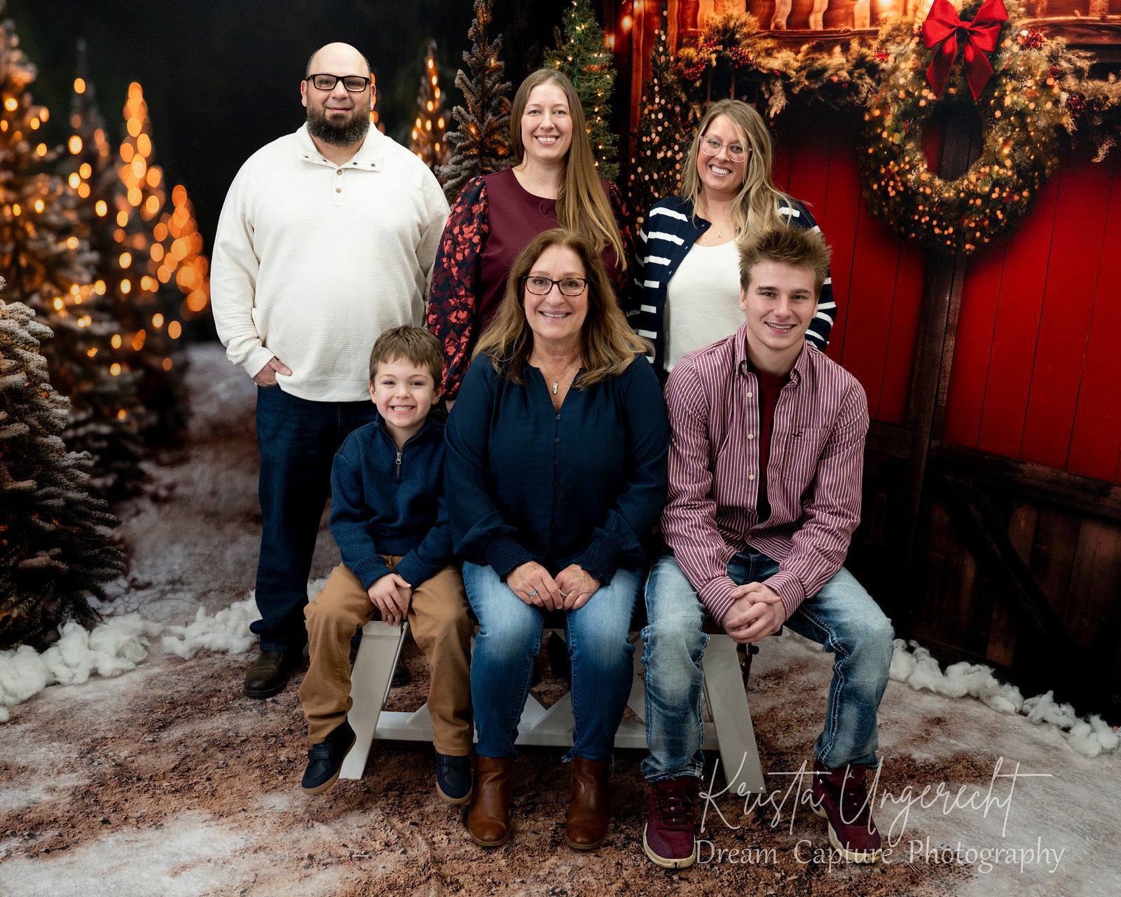 Family-Emily Steele by Dream Capture Photography by Krista Ungerecht