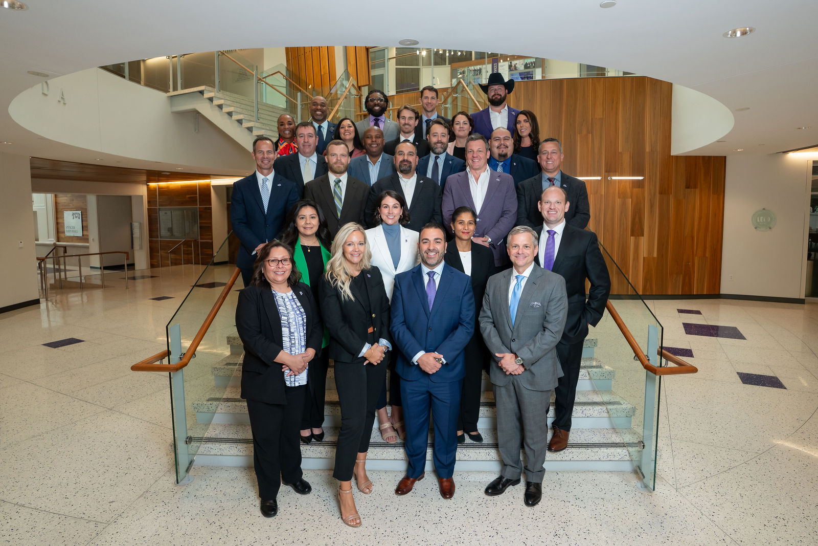 2024 EMBA Orientation Headshots by Ariel Leon