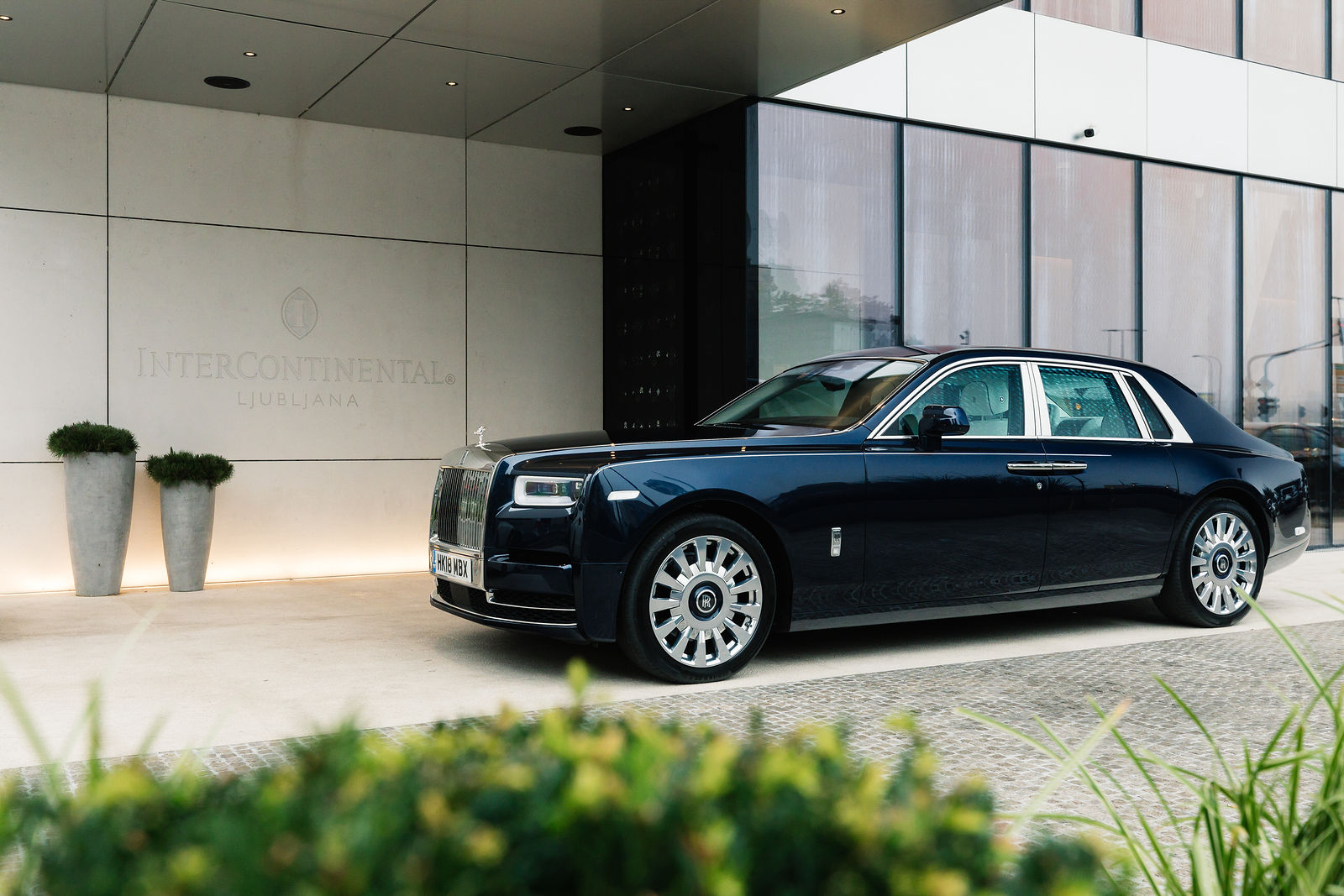 Rolls-Royce \ Phantom \ Wraith by Ziga Intihar