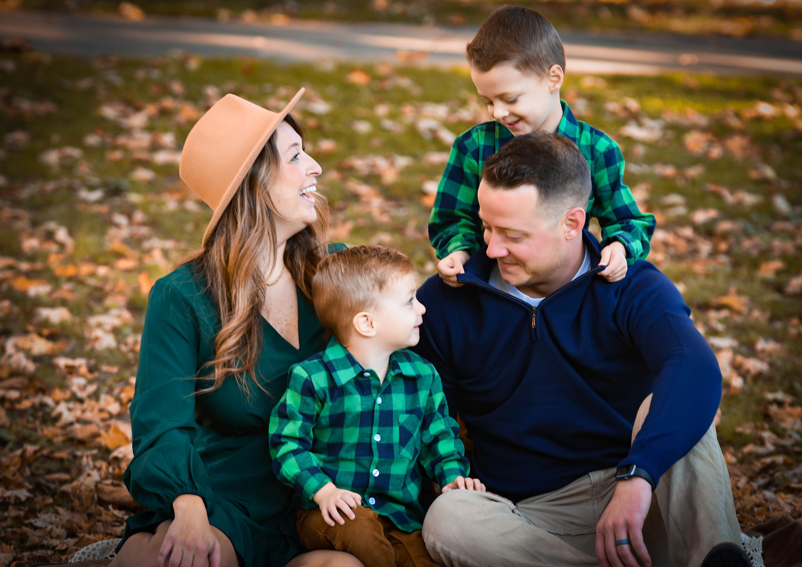 Whitehead Family by T-Bird Photography | @t-bird photography