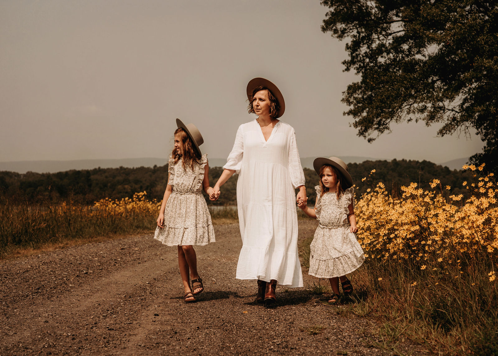 Minnick Family- Mother/Daughter by Whitley Lind Photography