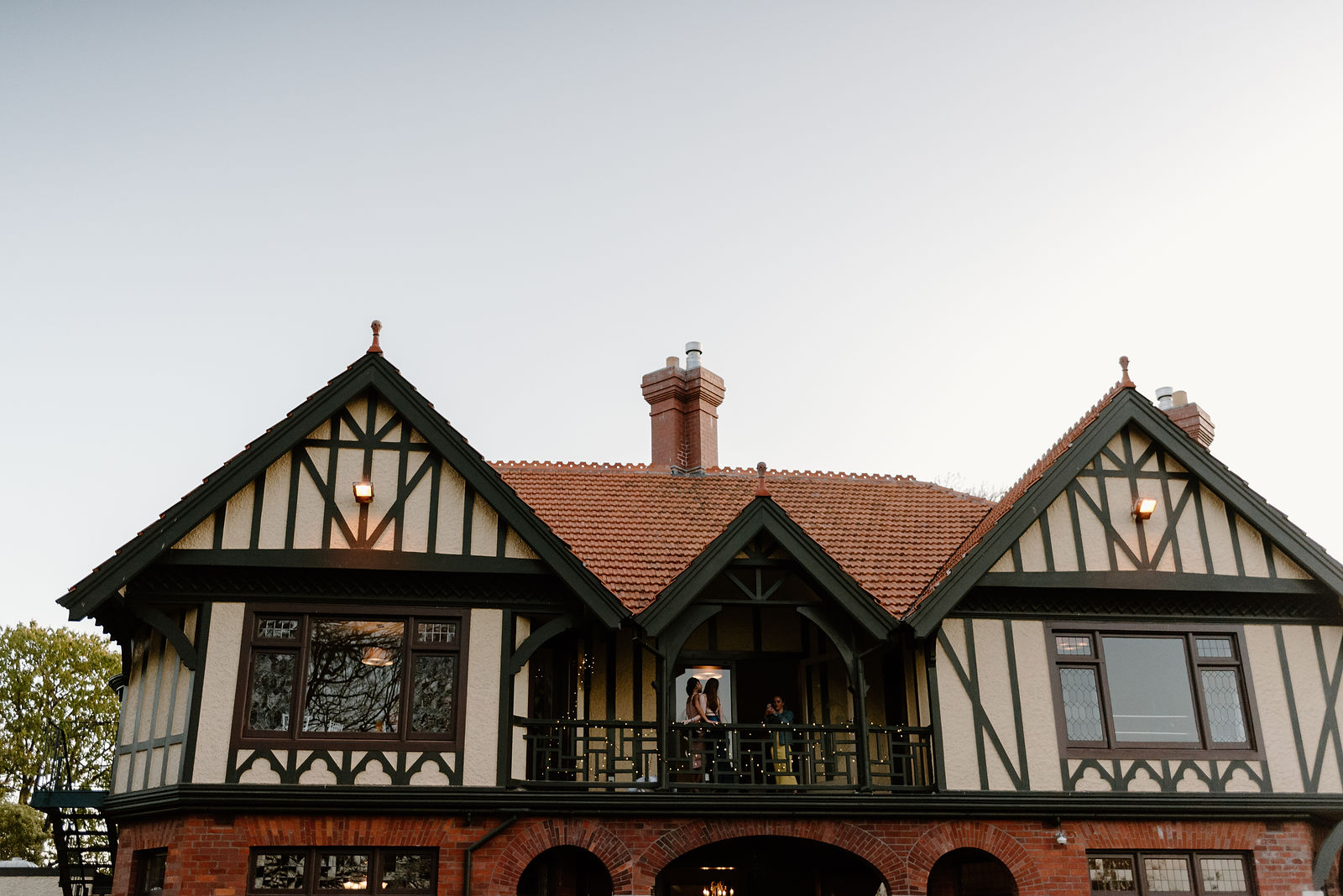 UC COMMERCE BALL | MONAVALE by Jade Spence Photography