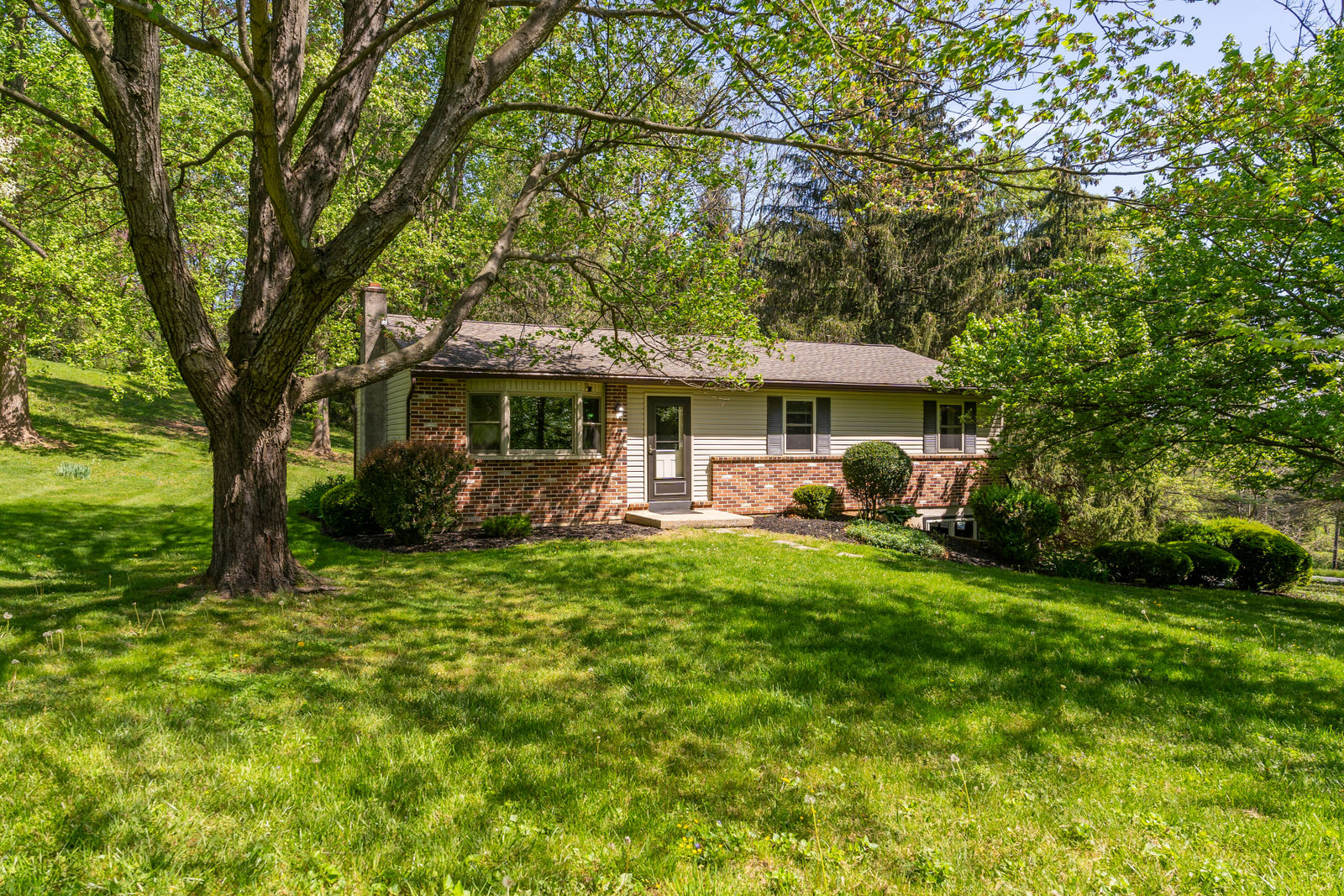 490 Bulltown Road, Elverson by Kline, Kreider & Good Auctioneers