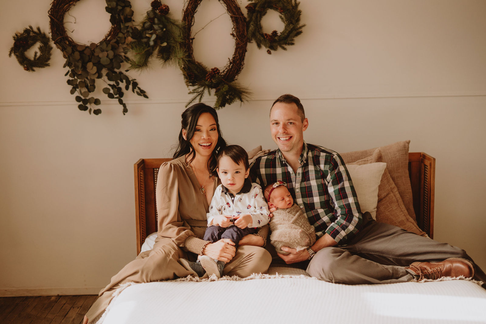 Chow Family by Christy G Creative