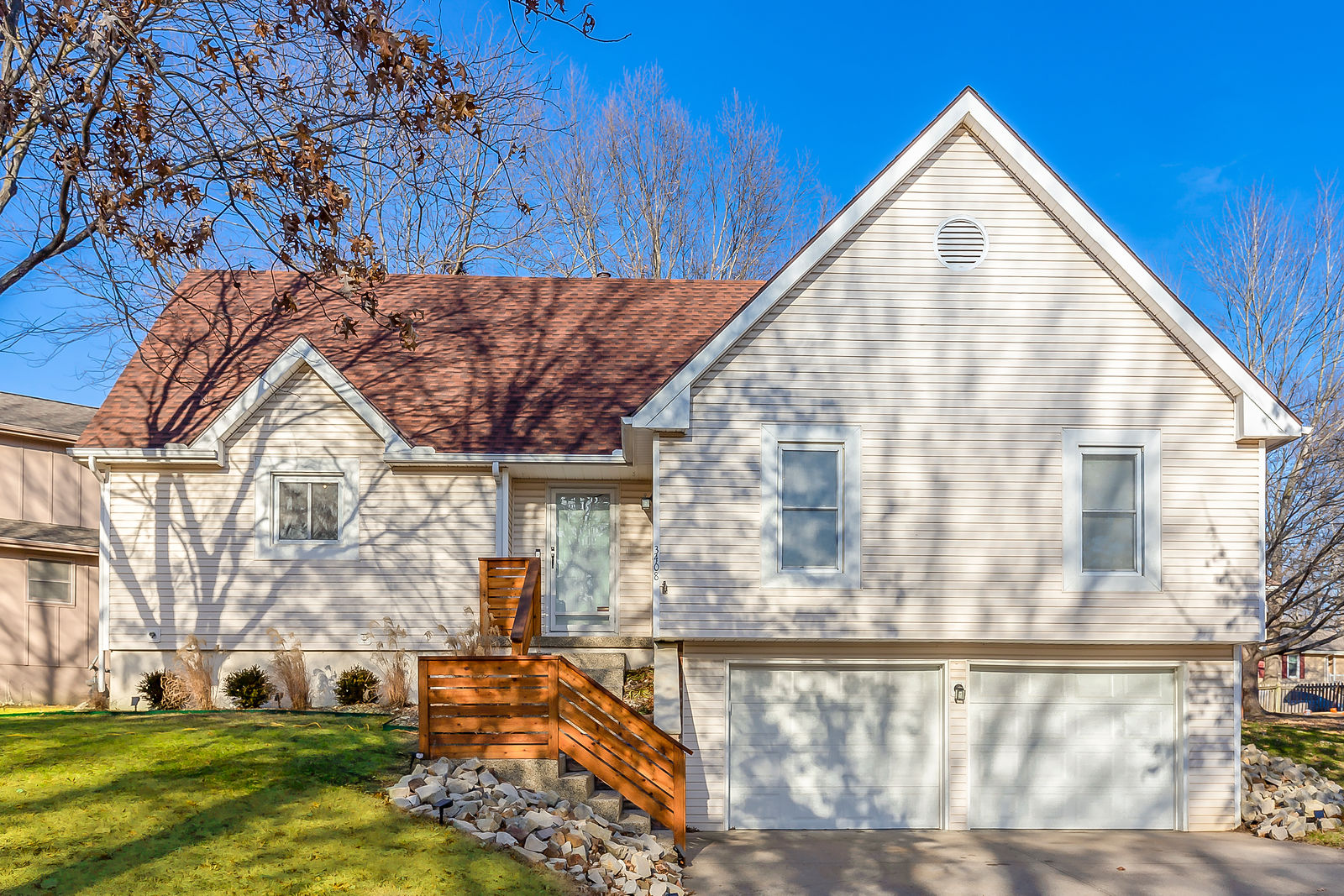 3408 NE 77th Ter Listed by Cindy Rupp 234P by ThePerfectSpotForYou, LLC