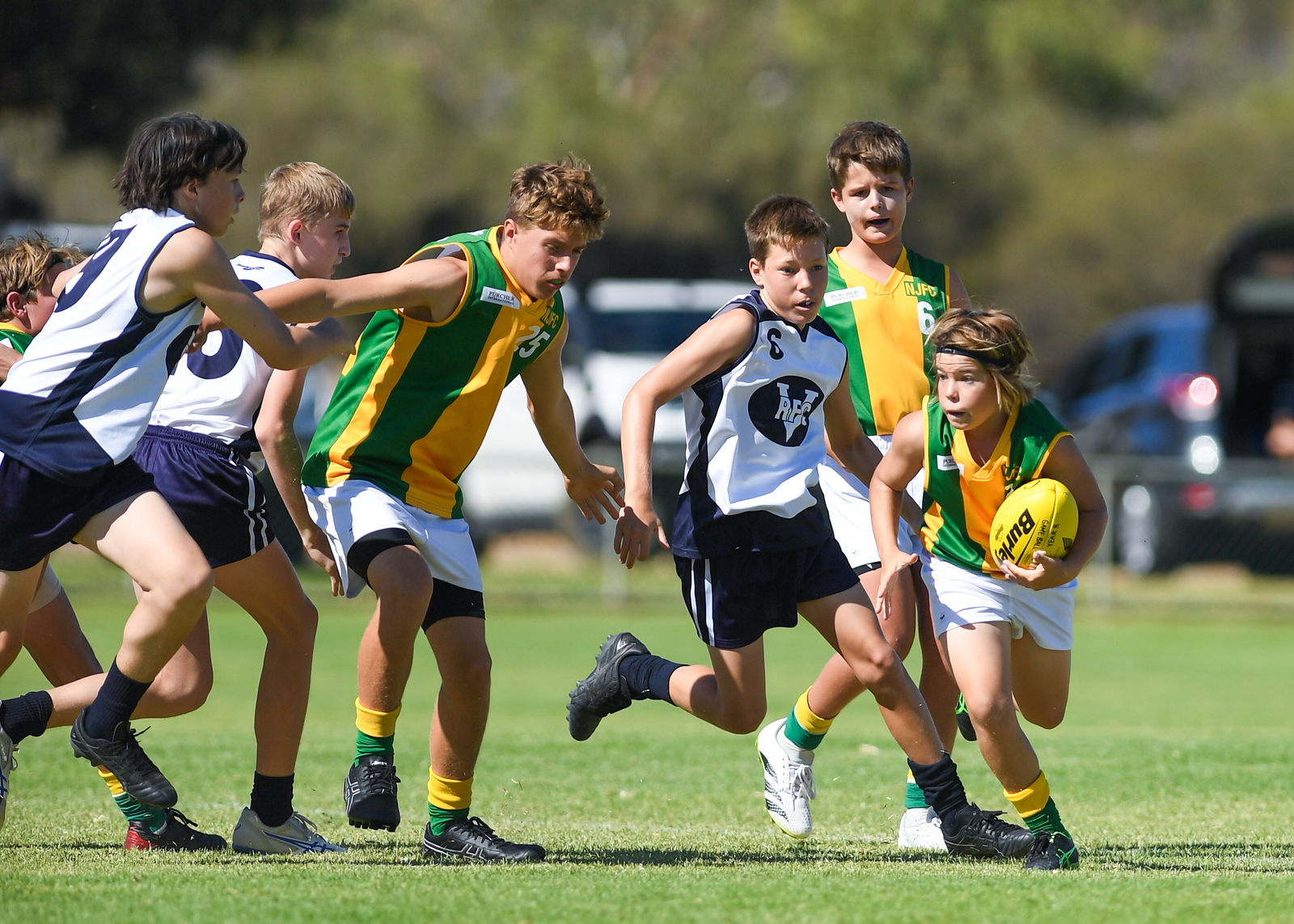 2024 GNJFL Y8 by Snapaction